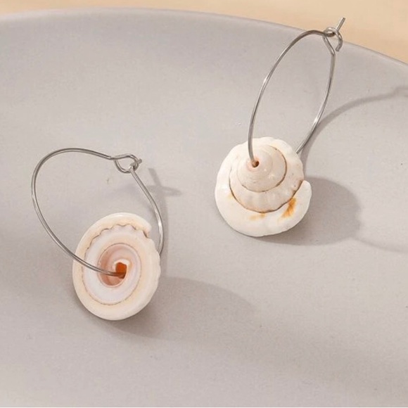 Jewelry | Mermaid Money Shiva Eye Shell Operculum Pacific Cats Eye ...